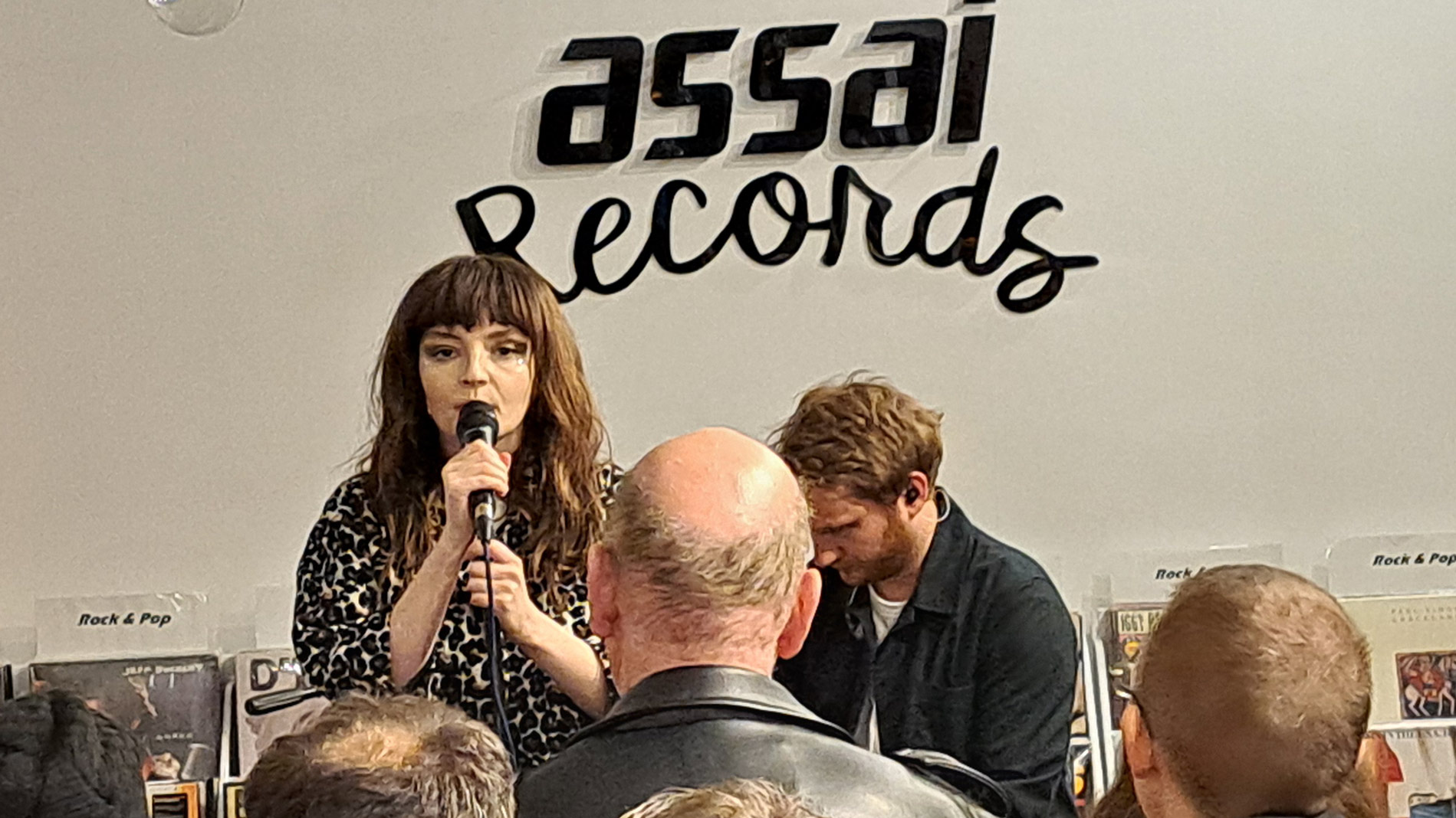 Lauren Mayberry – Assai Records, Edinburgh – 9 Dec 2024 | George Glen